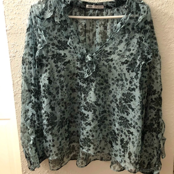 Zara | Tops | Zara Ruffle Print Blouse | Poshmark